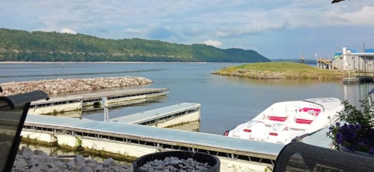 The Longshot Marina Missouri Facilities and Weather Forecast • PredictWind